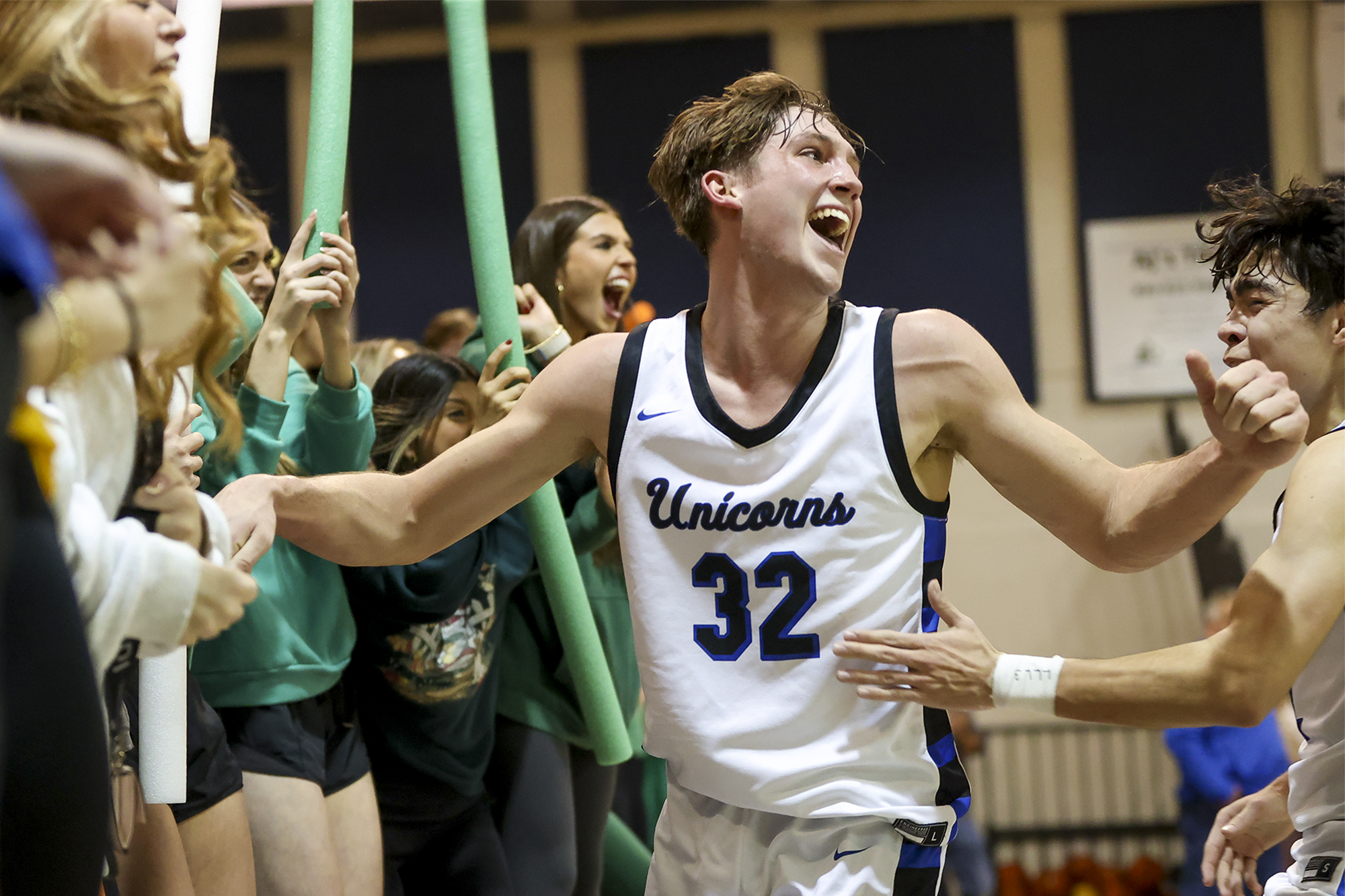 New Braunfels tops Steele in 27-6A boys basketball opener