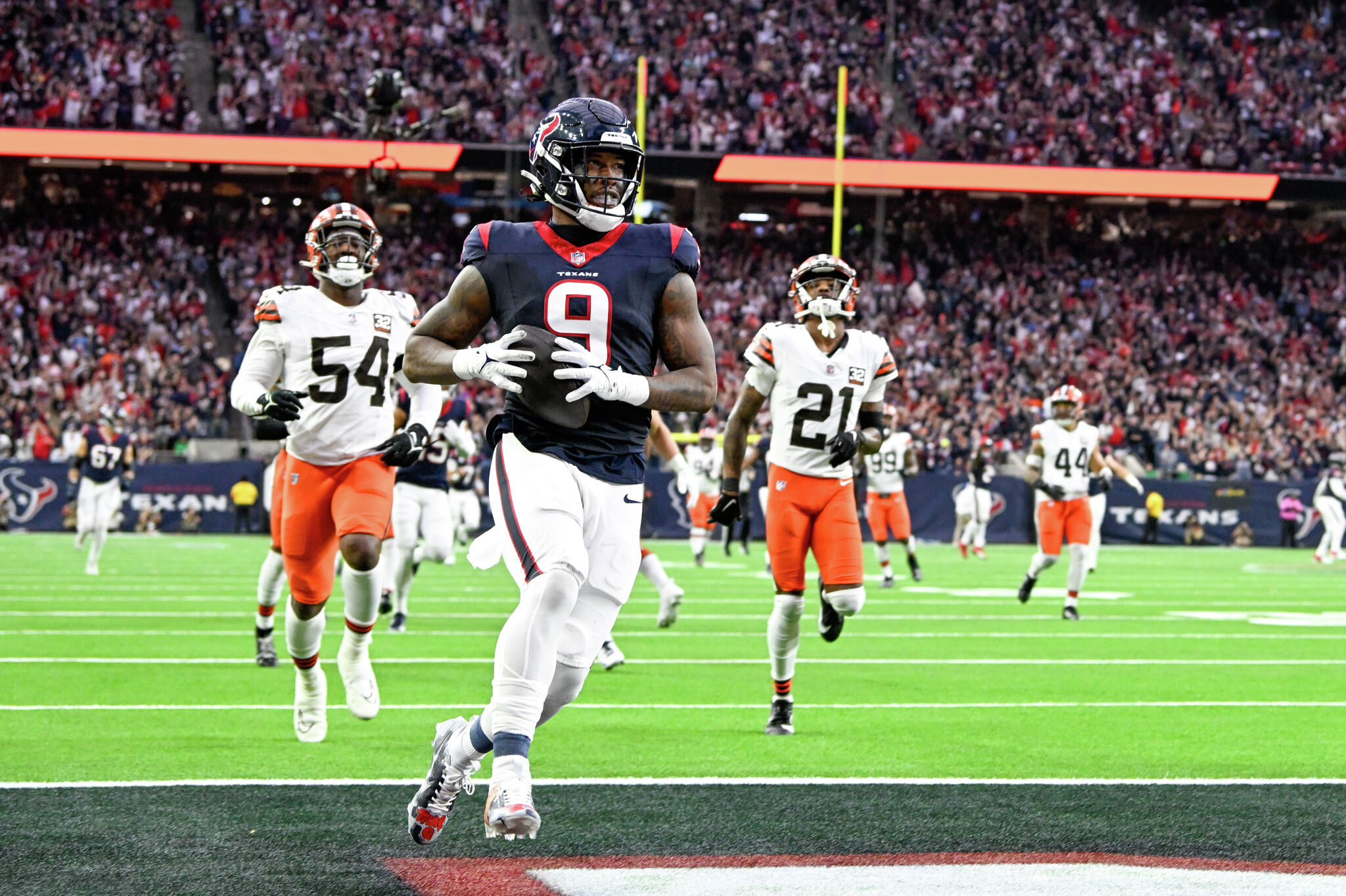 Highlights: Texans crush Browns to kick off NFL playoffs