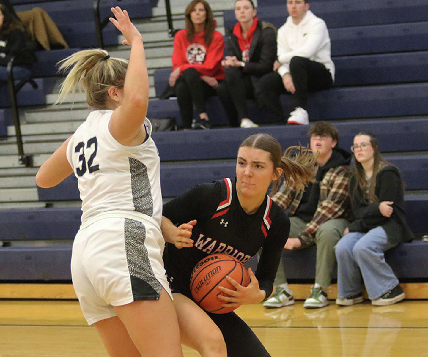 'Pretty awesome': Zipprich hits 1,000, Calhoun wins title