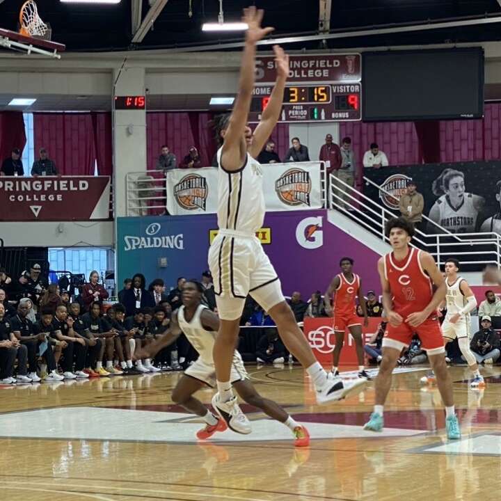 UConn men's basketball commit Isaiah Abraham considered 'glue guy'