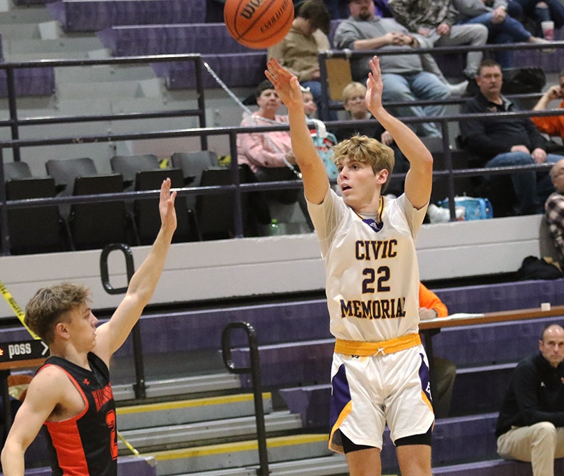 Dutton hits eight 3s in row, CM routs Hillsboro in tourney