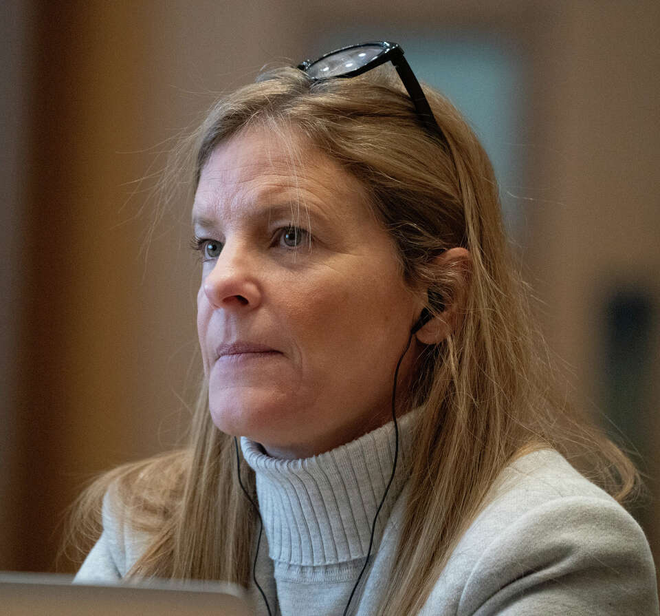 Dulos nanny Lauren Almeida testifies during Michelle Troconis trial