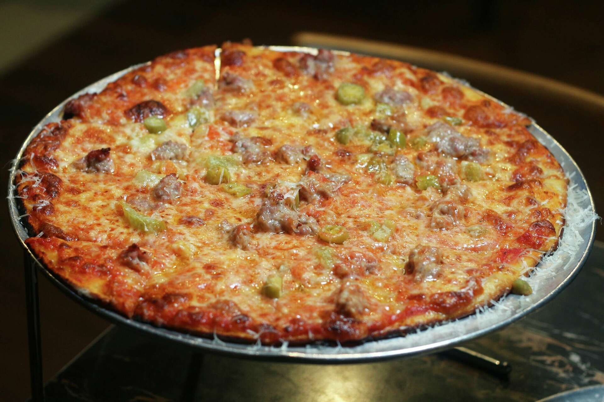 Chicago tavern-style pizza could be Bay Area's next big thing