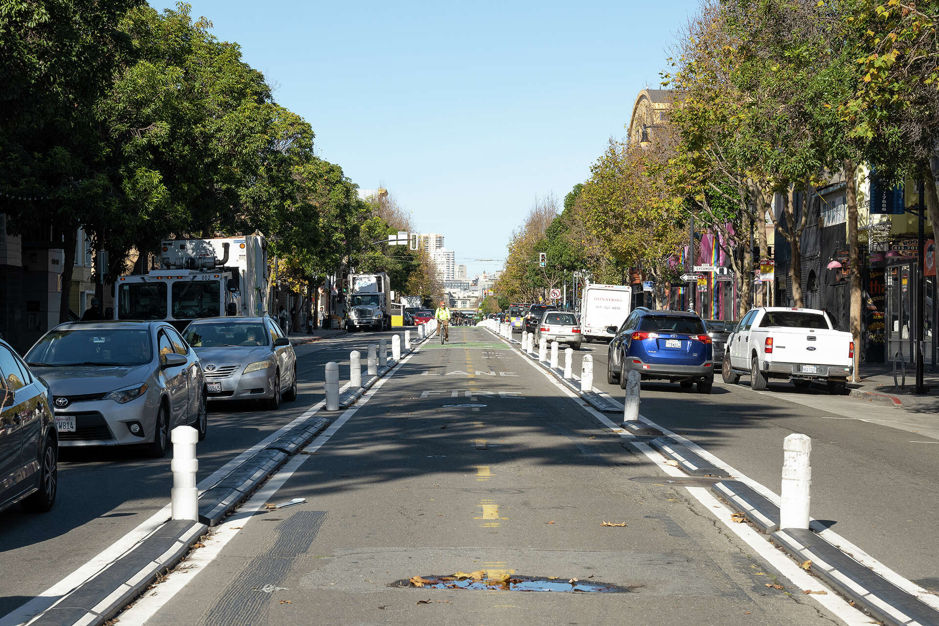 San Francisco might remove controversial and hated center bike lane