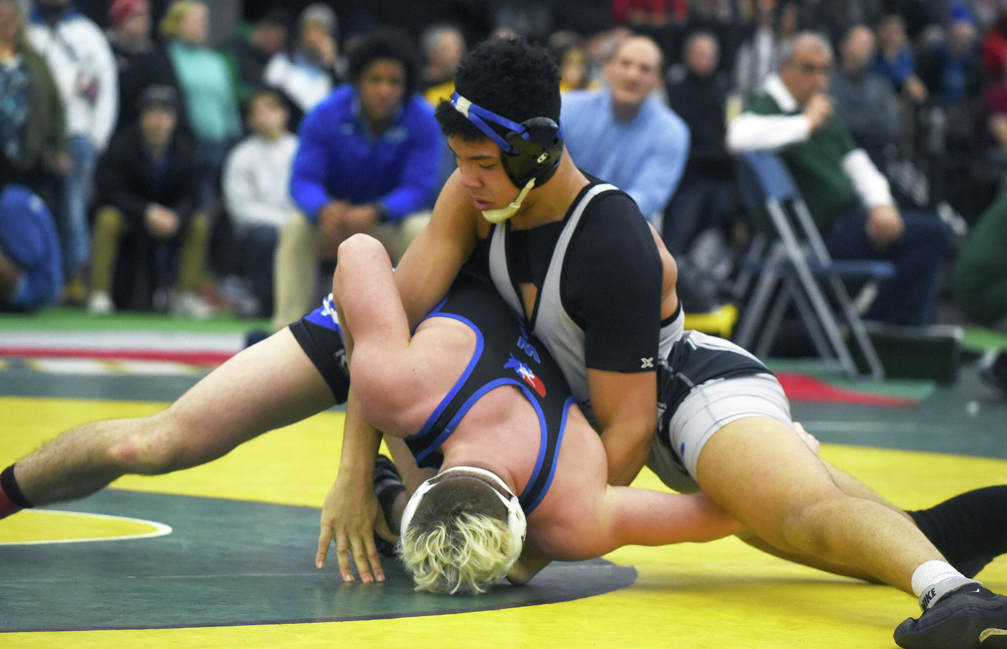 Xavier wrestling dominates, wins seventh straight SCC crown