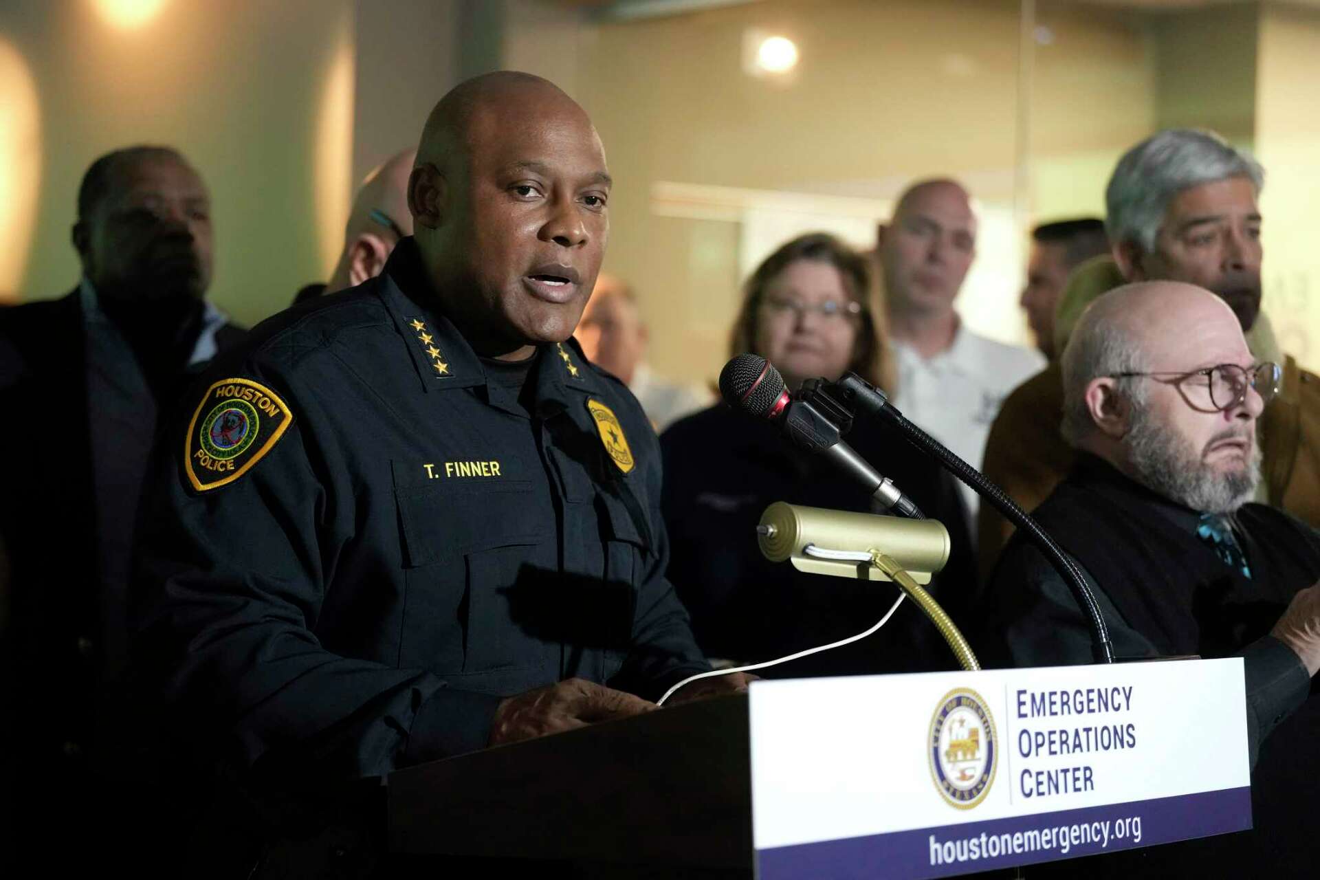 Houston police dropped cases due to lack of personnel for 10+ years