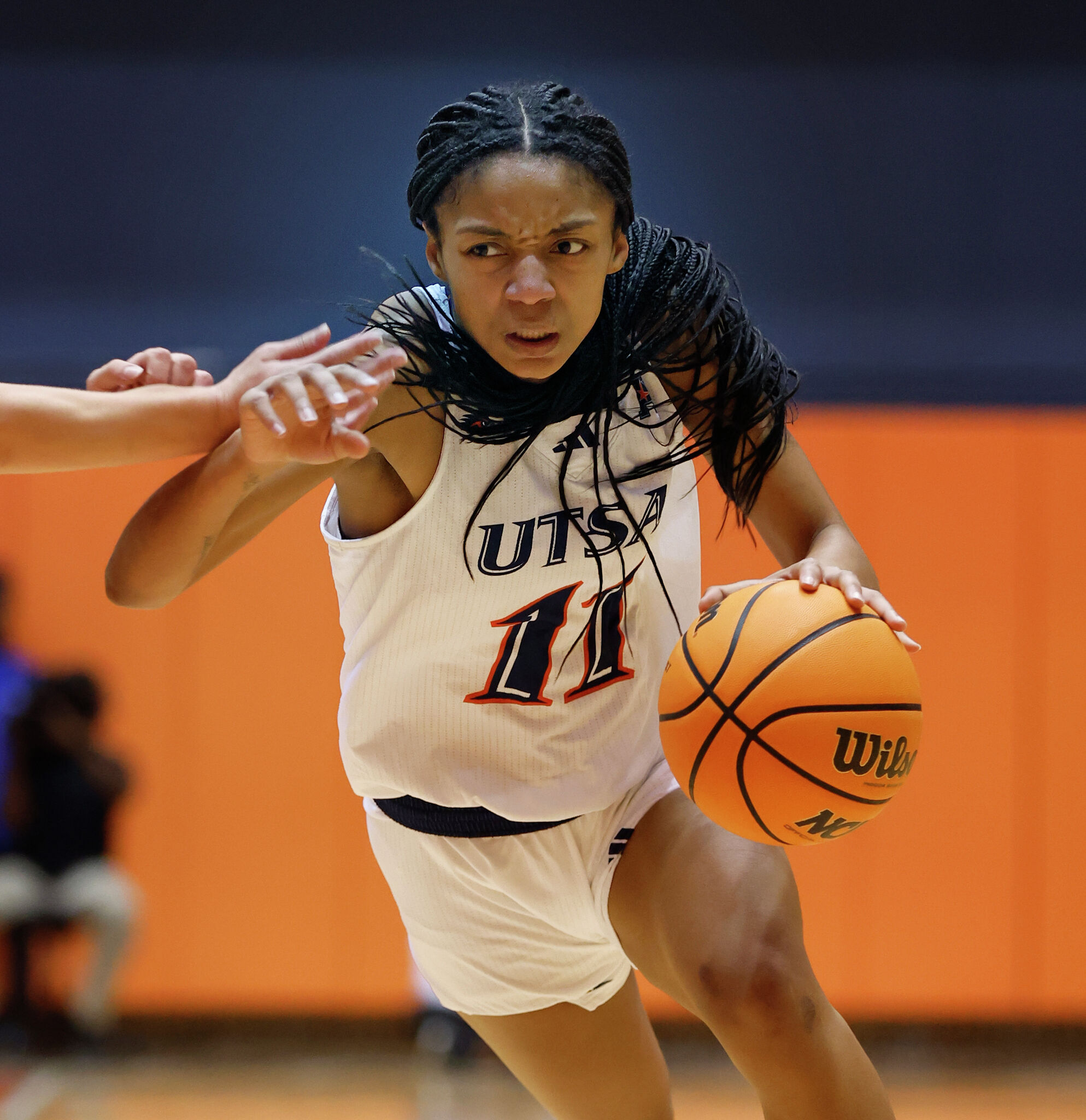 UTSA's comeback bid falls short in loss at Stanford