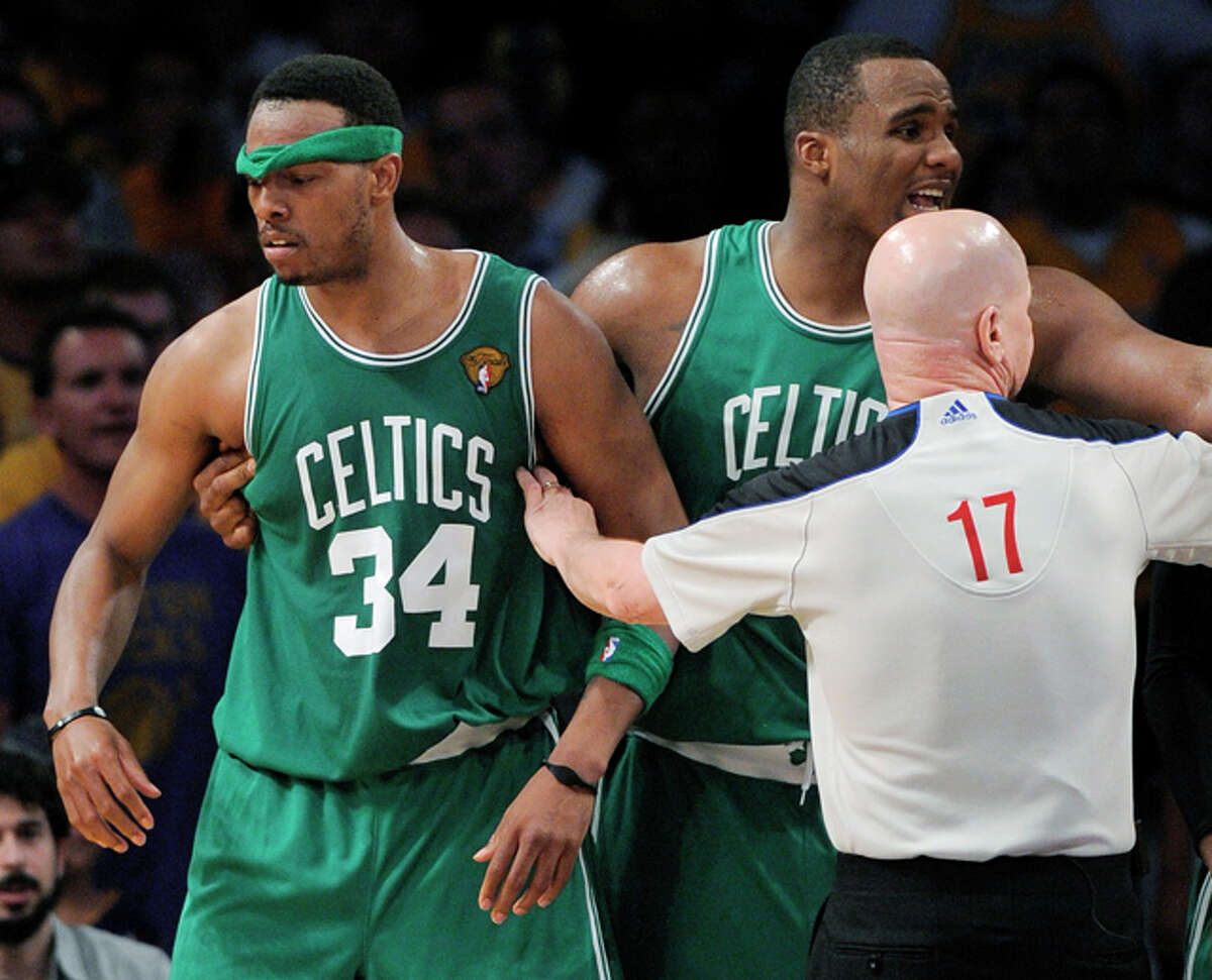 Lakers win 16th NBA title