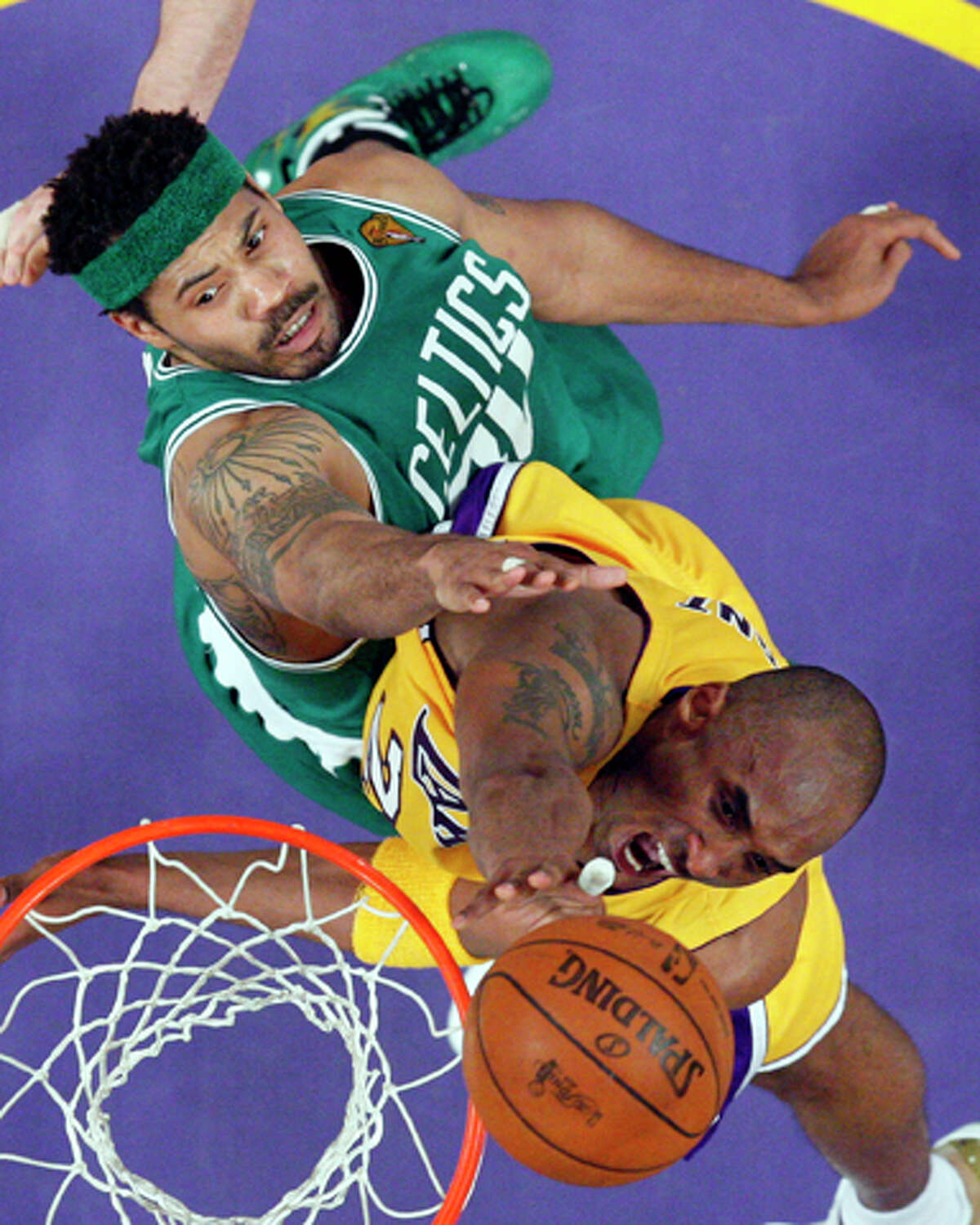 Lakers win 16th NBA title