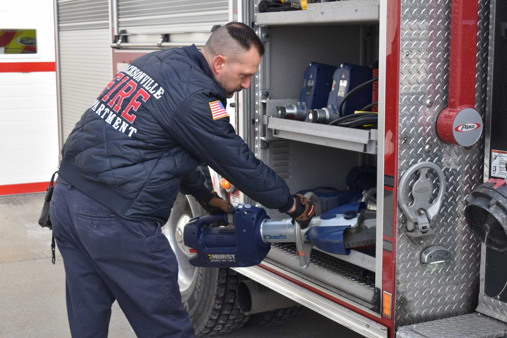 Jacksonville Fire Department engineer performs daily inspections