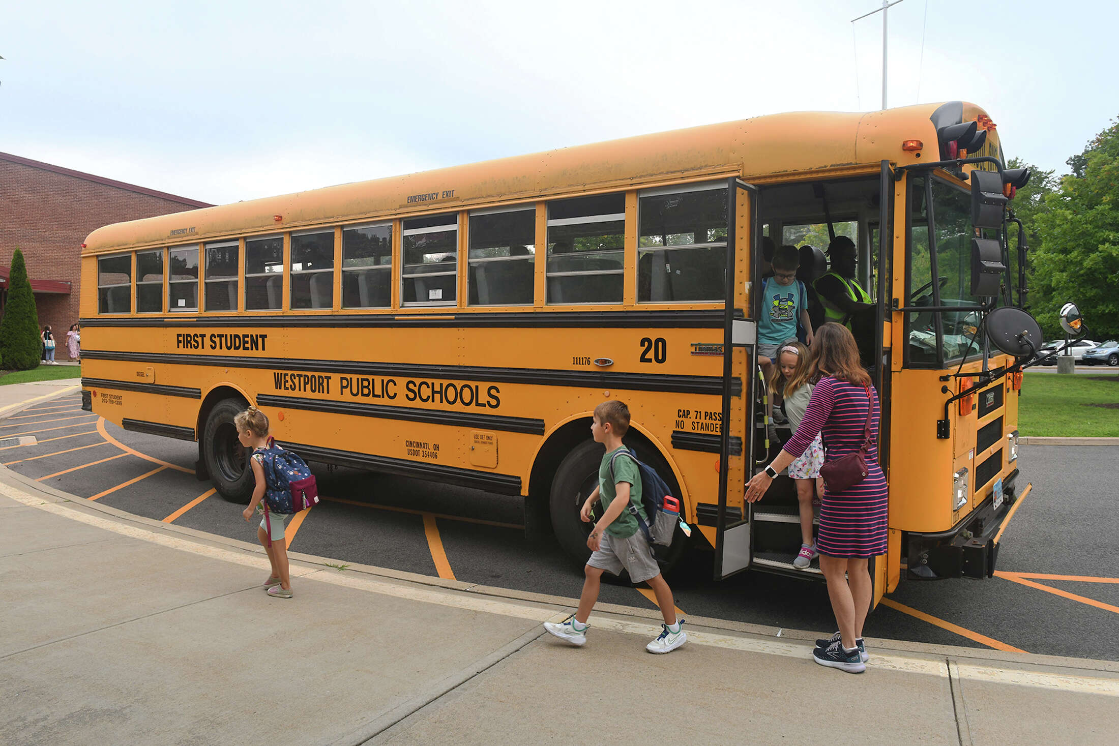 New bus app allows Westport families to track students en route