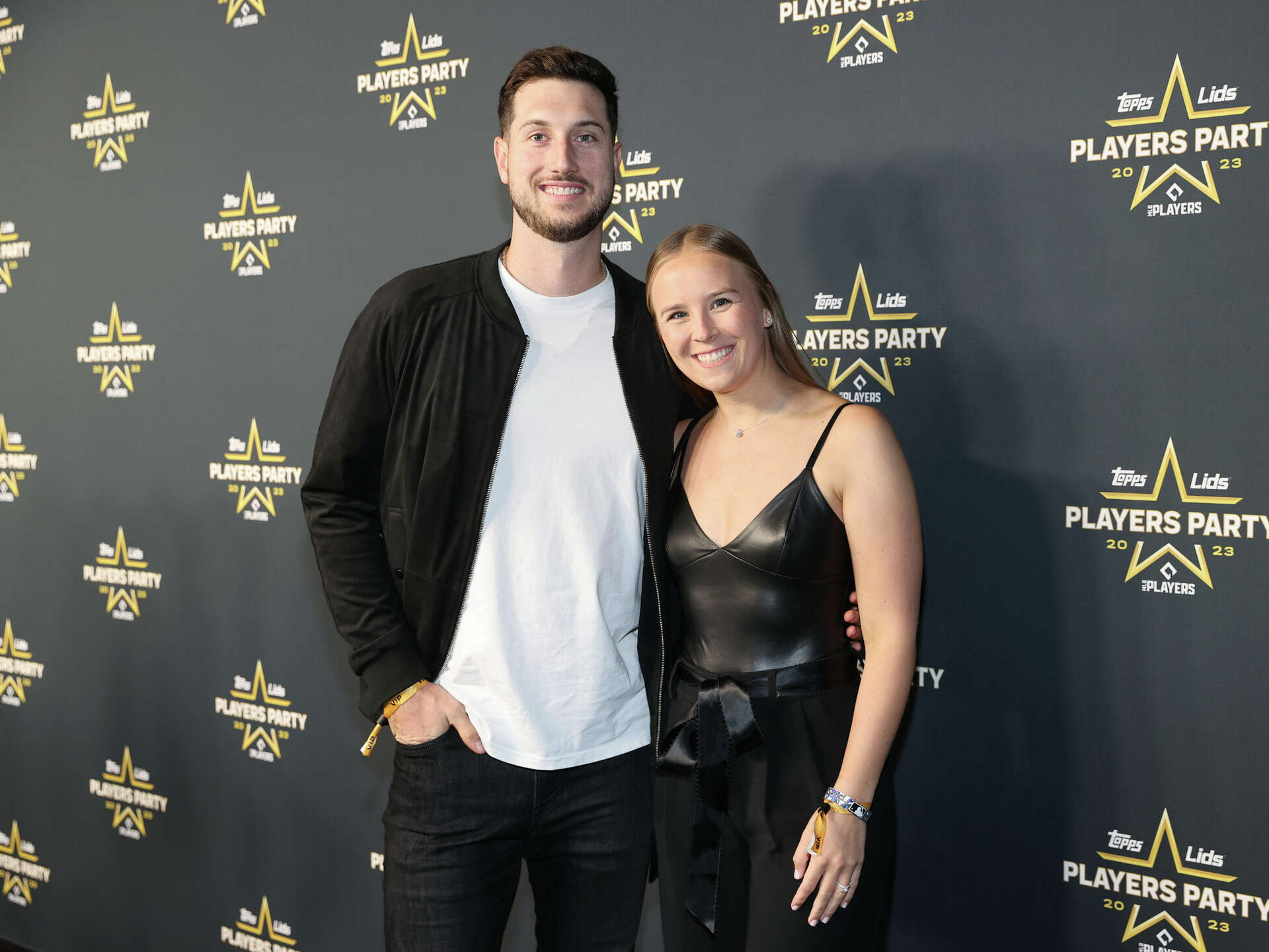 Kyle Tucker marries longtime girlfriend at Florida golf club