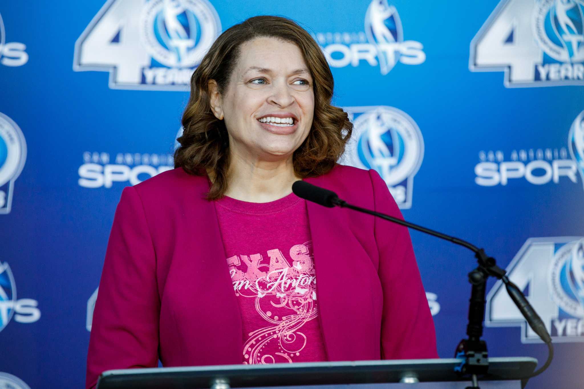 Andrea Williams' groundbreaking career leads to SA Sports Hall of Fame