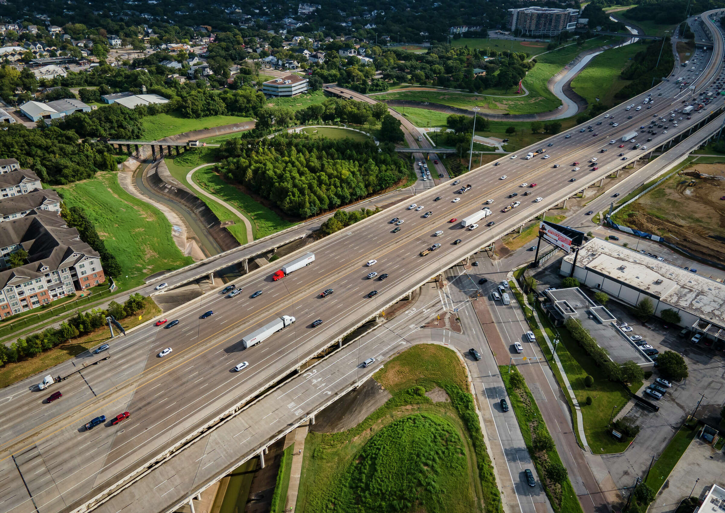 Plans for elevating Houston's I-10 near the Heights revised