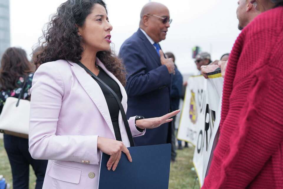 Latest on Harris County $500 guaranteed income program