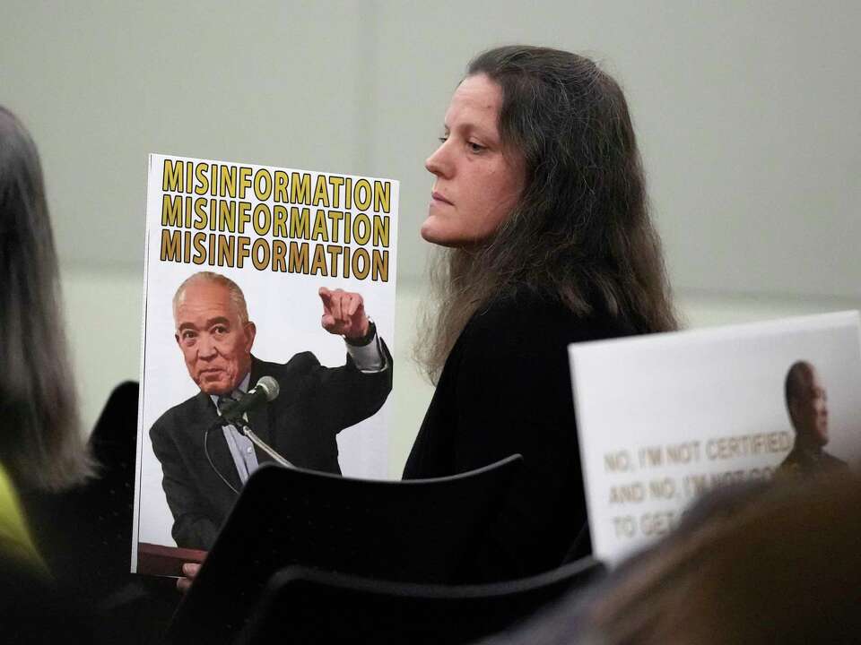 HISD NES reforms will be expanded to up to 40 more schools