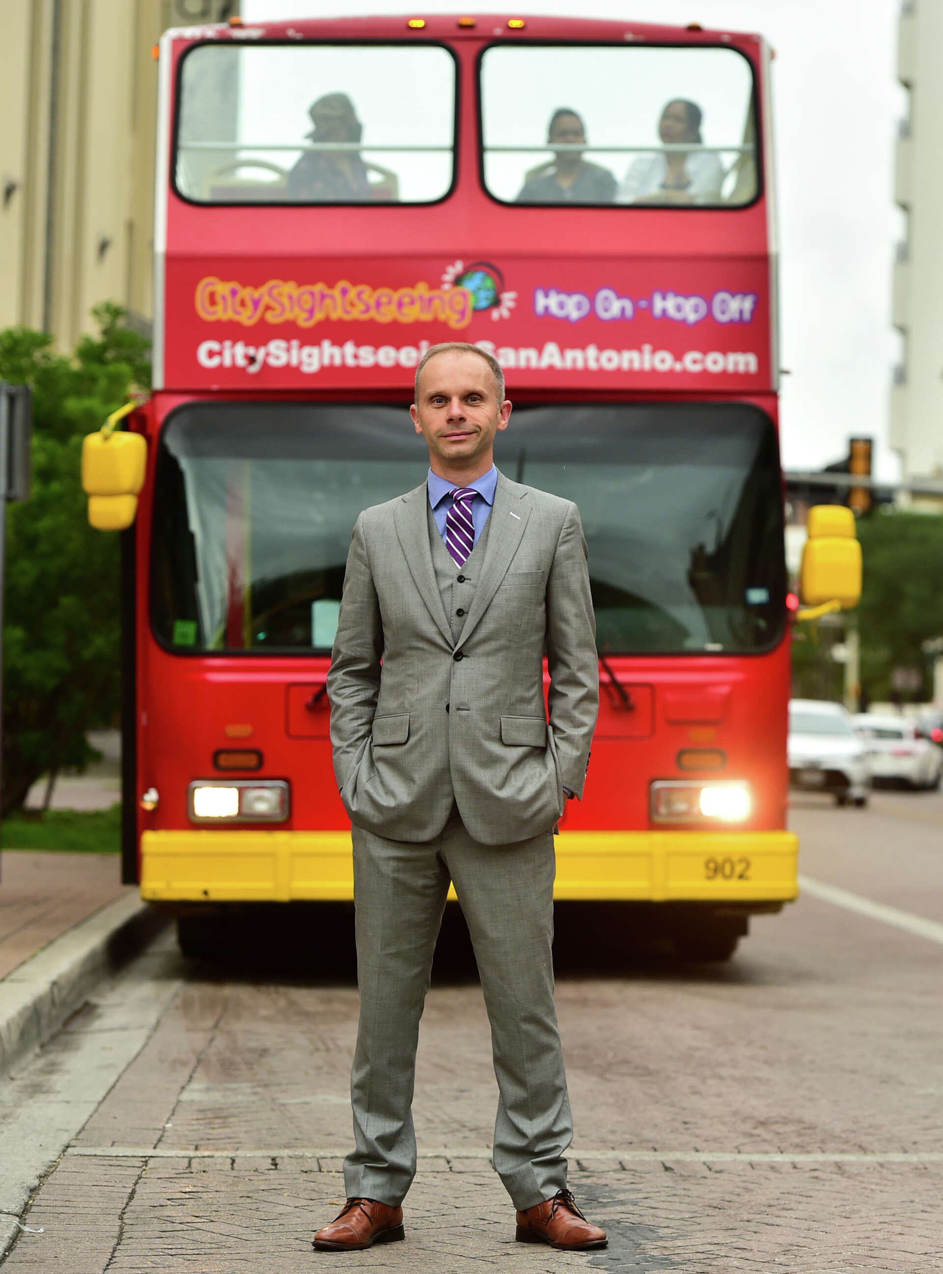 Florida company acquires San Antonio's City Sightseeing bus tours