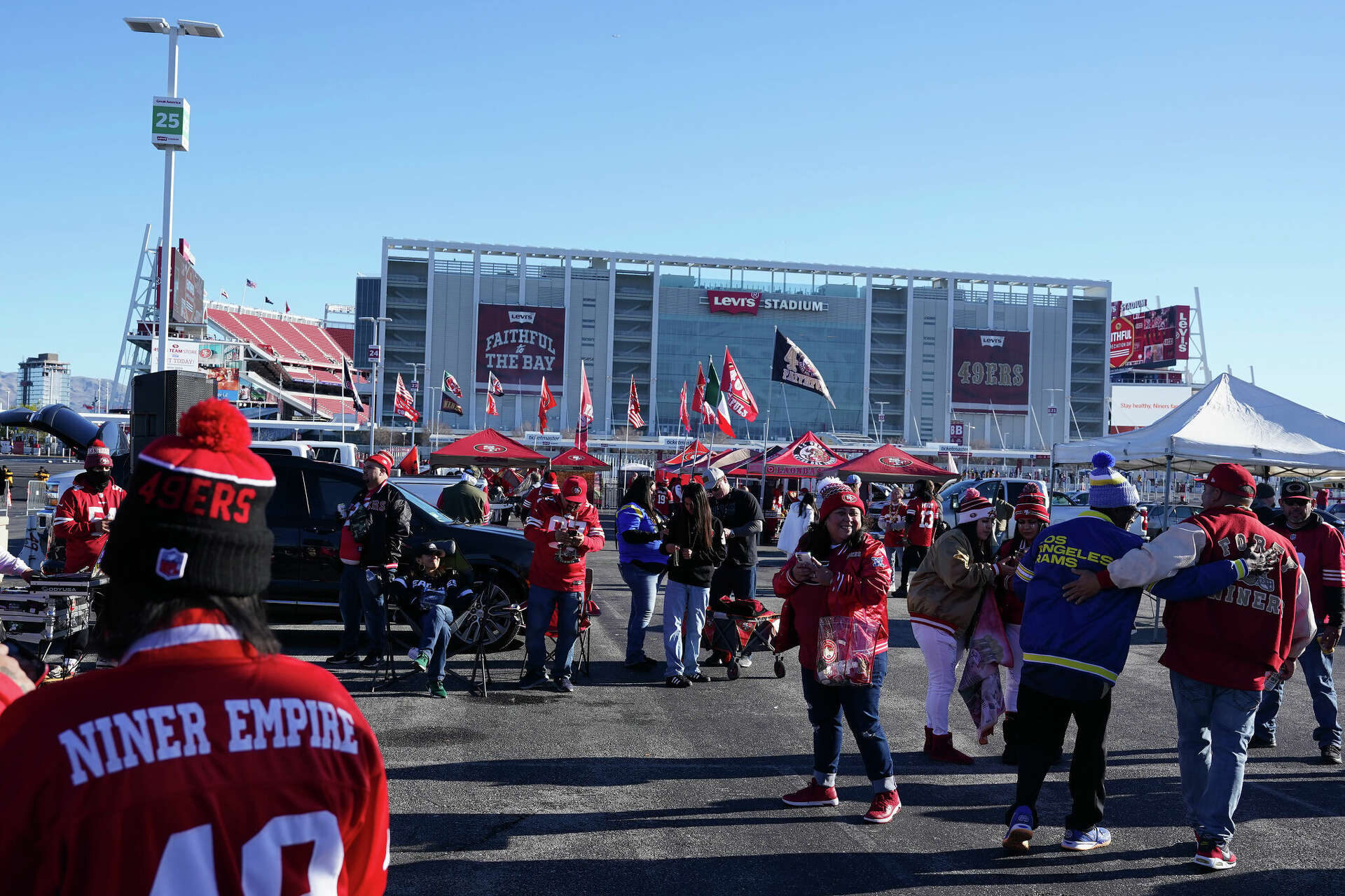 SF plans for 49ers-Lions game: Possible bus reroutes, road closures