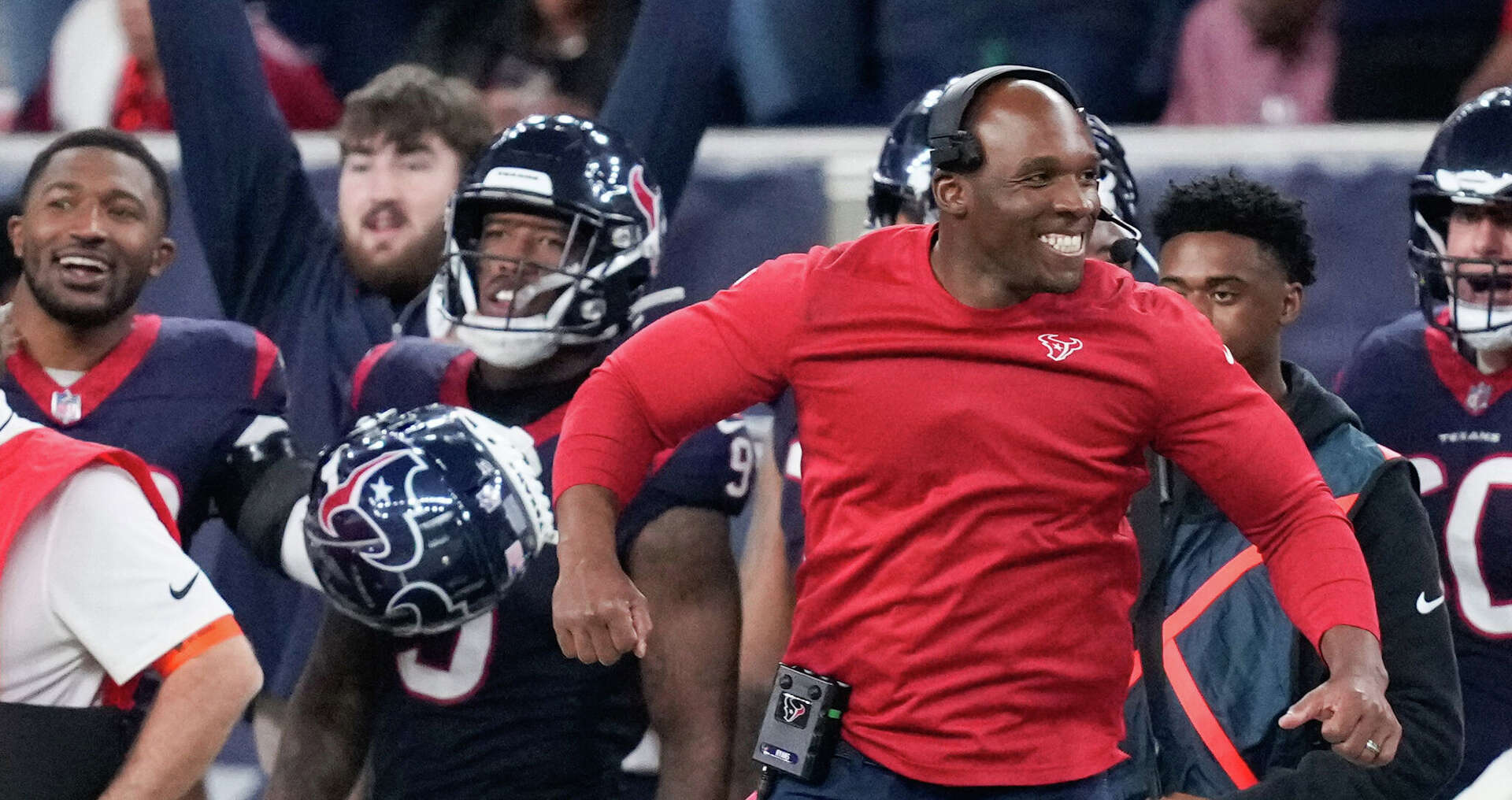 Texans' DeMeco Ryans loses tiebreaker for NFL Coach of Year
