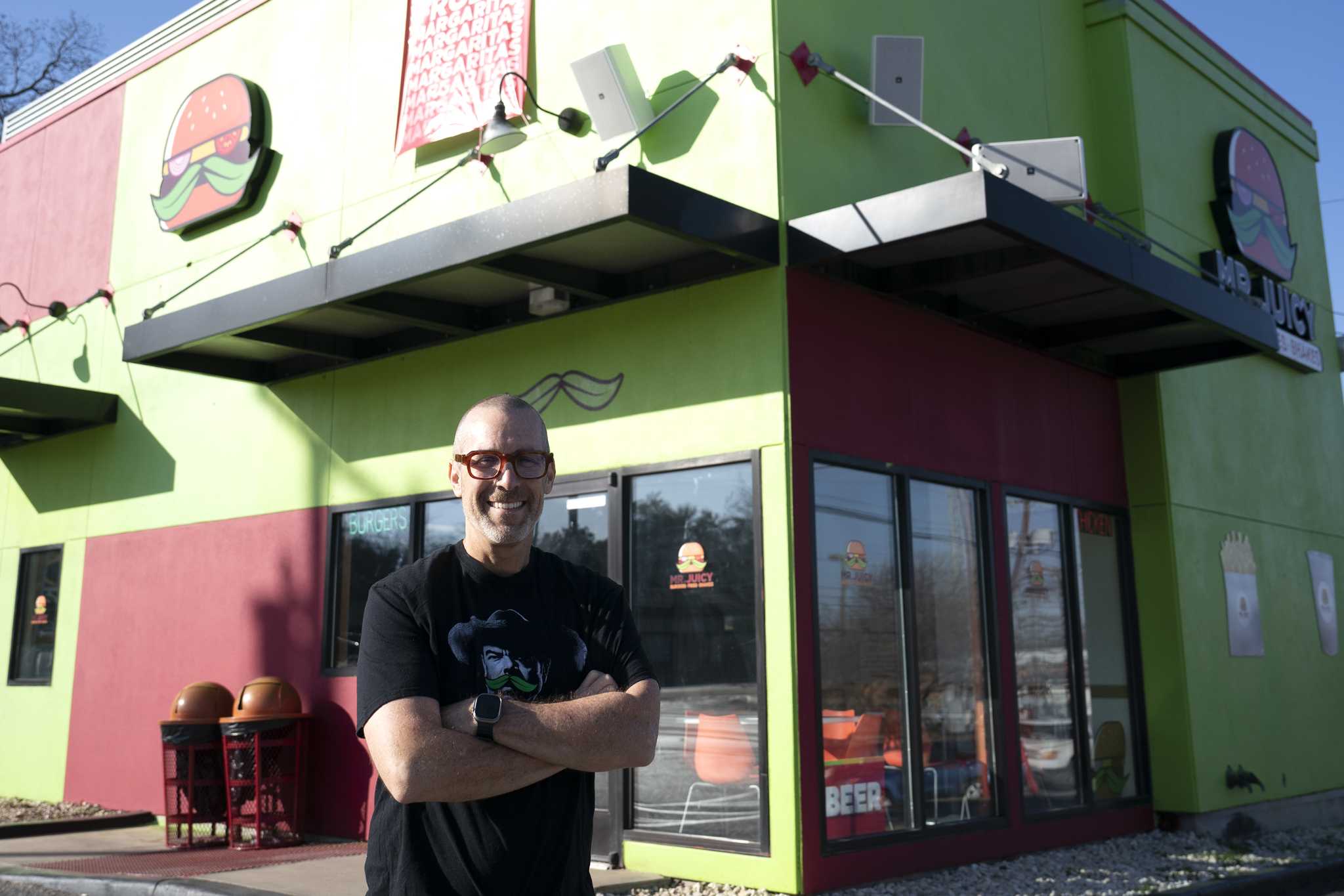 Yelp: San Antonio's Mr. Juicy has one of the best cheeseburgers