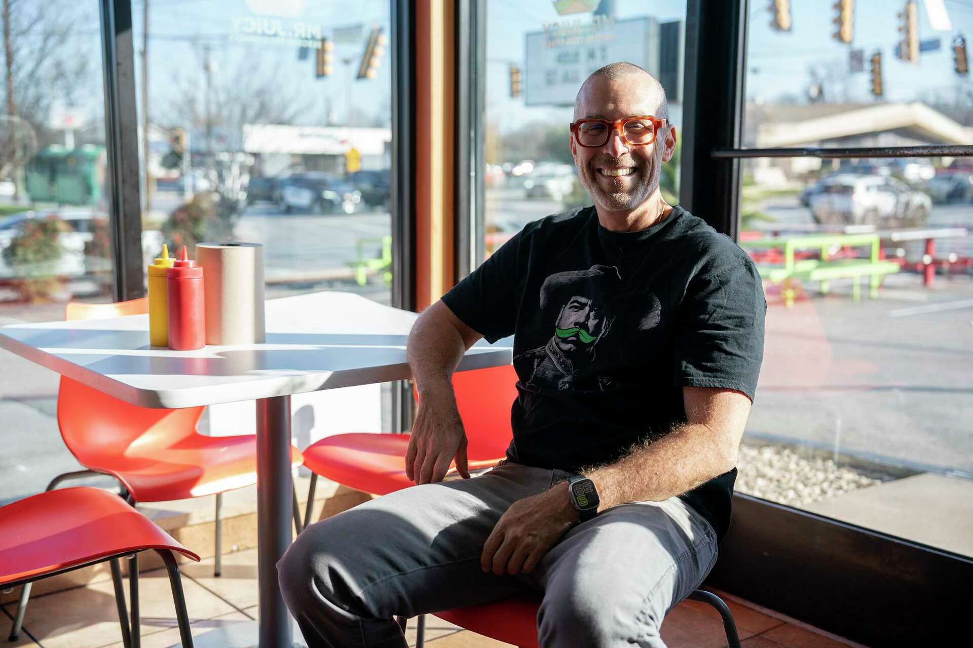 At Mr. Juicy, Weissman applies French culinary art to burgers