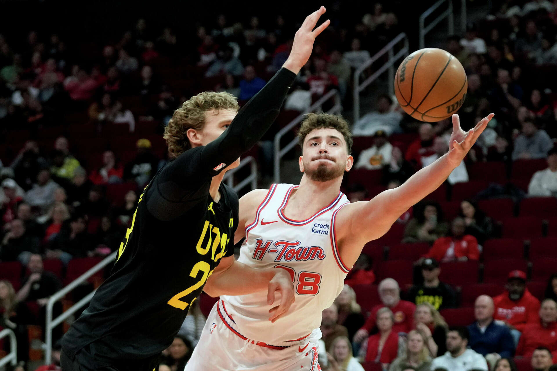 Houston Rockets fight off Utah Jazz for victory in overtime