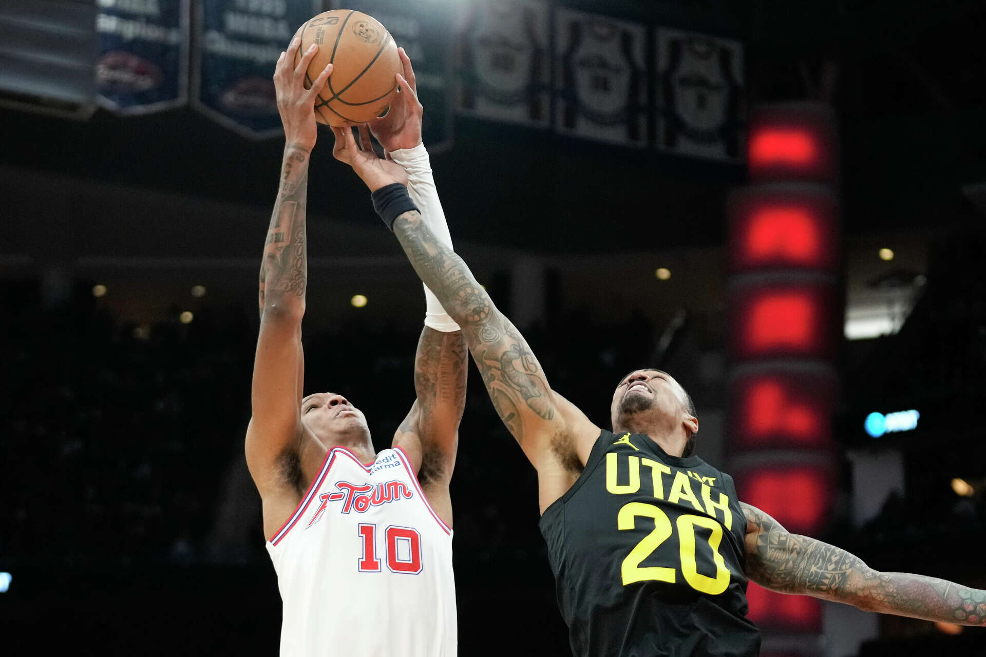 Houston Rockets fight off Utah Jazz for victory in overtime