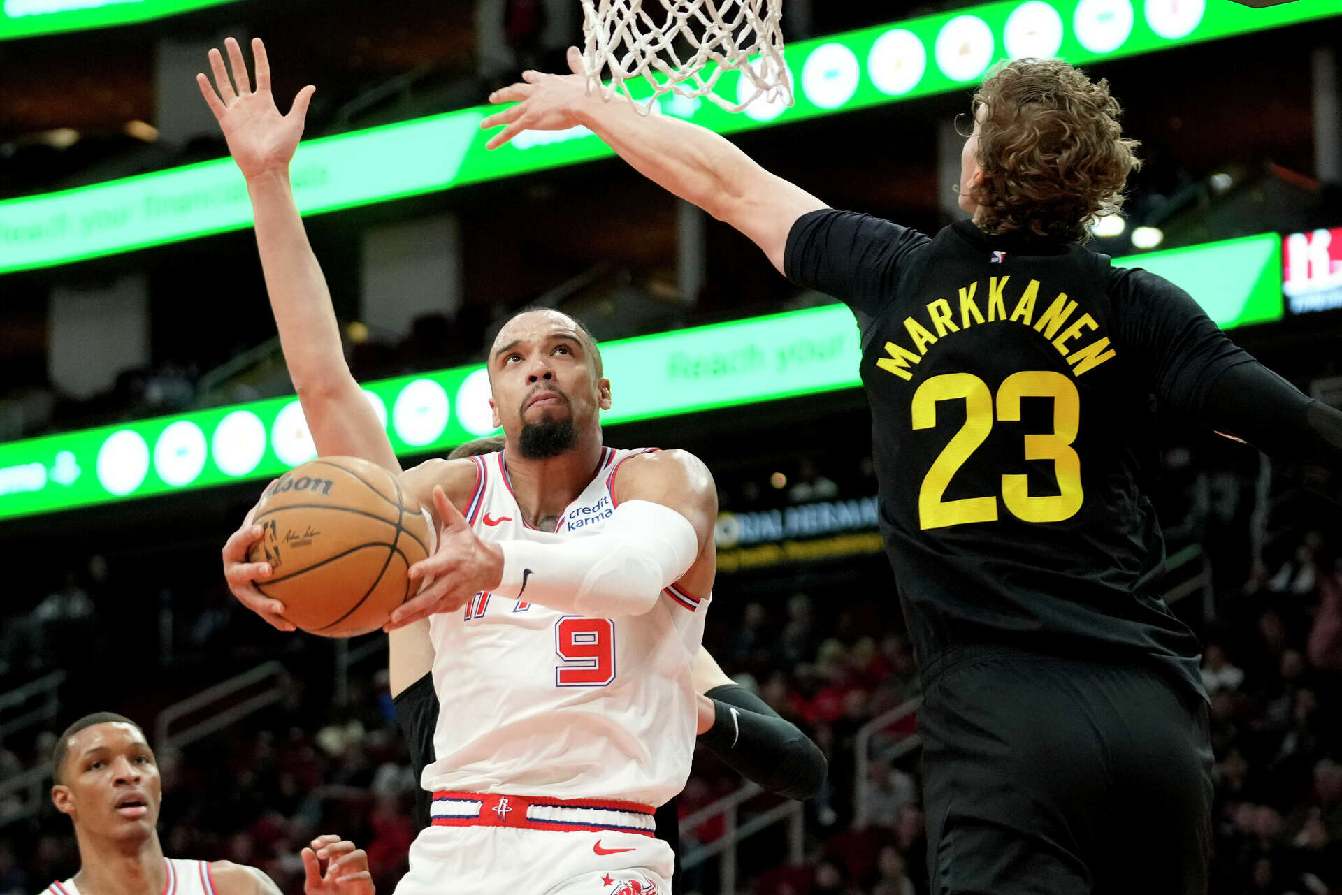 Houston Rockets fight off Utah Jazz for victory in overtime