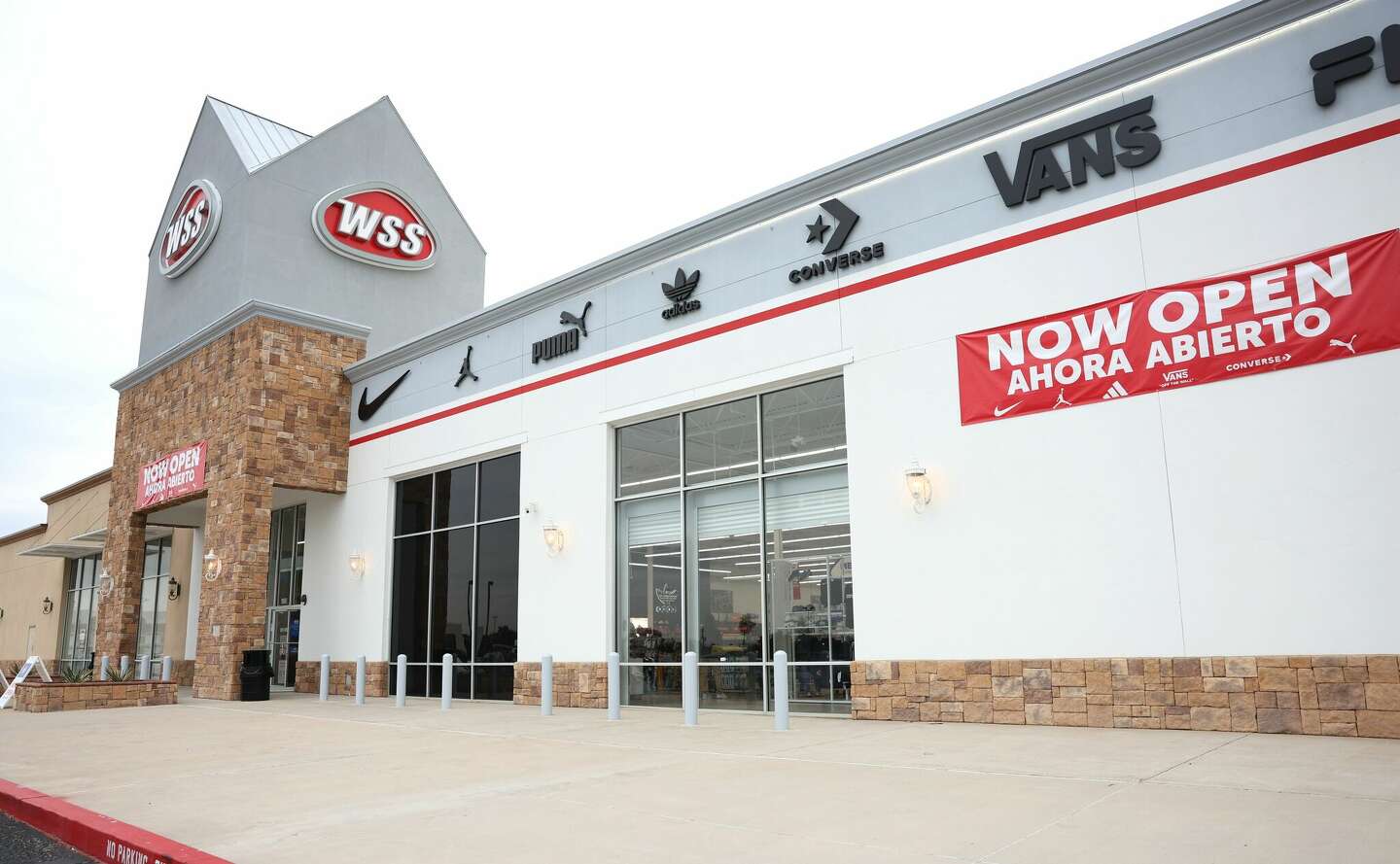 WSS shoe store opens in Laredo at former Ashley Furniture location