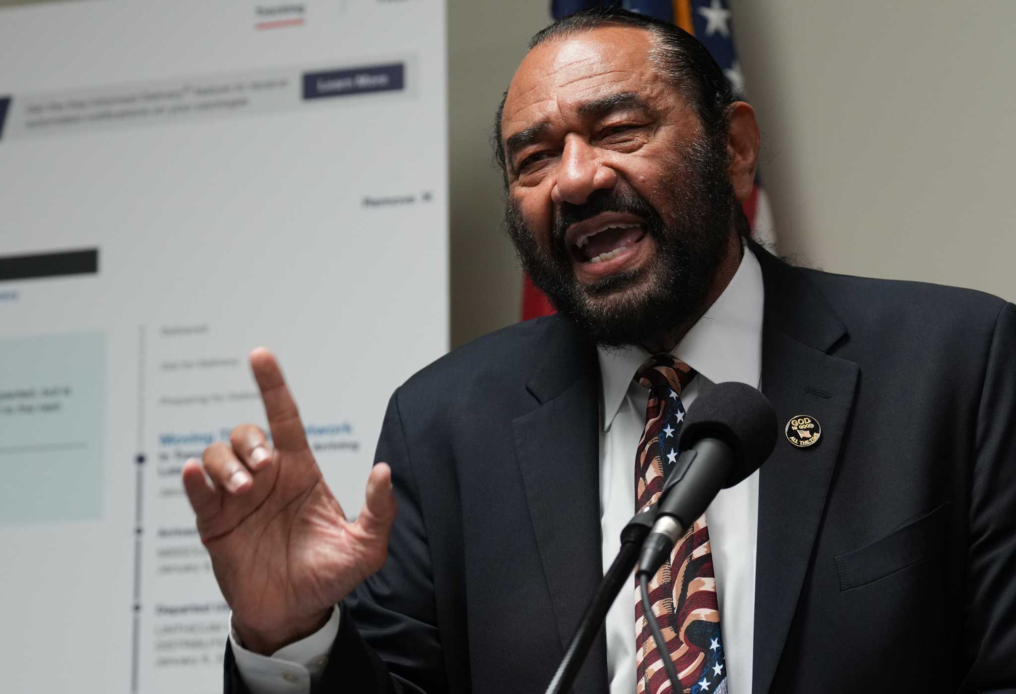 Houston Rep. Al Green calls USPS to be more transparent about delays