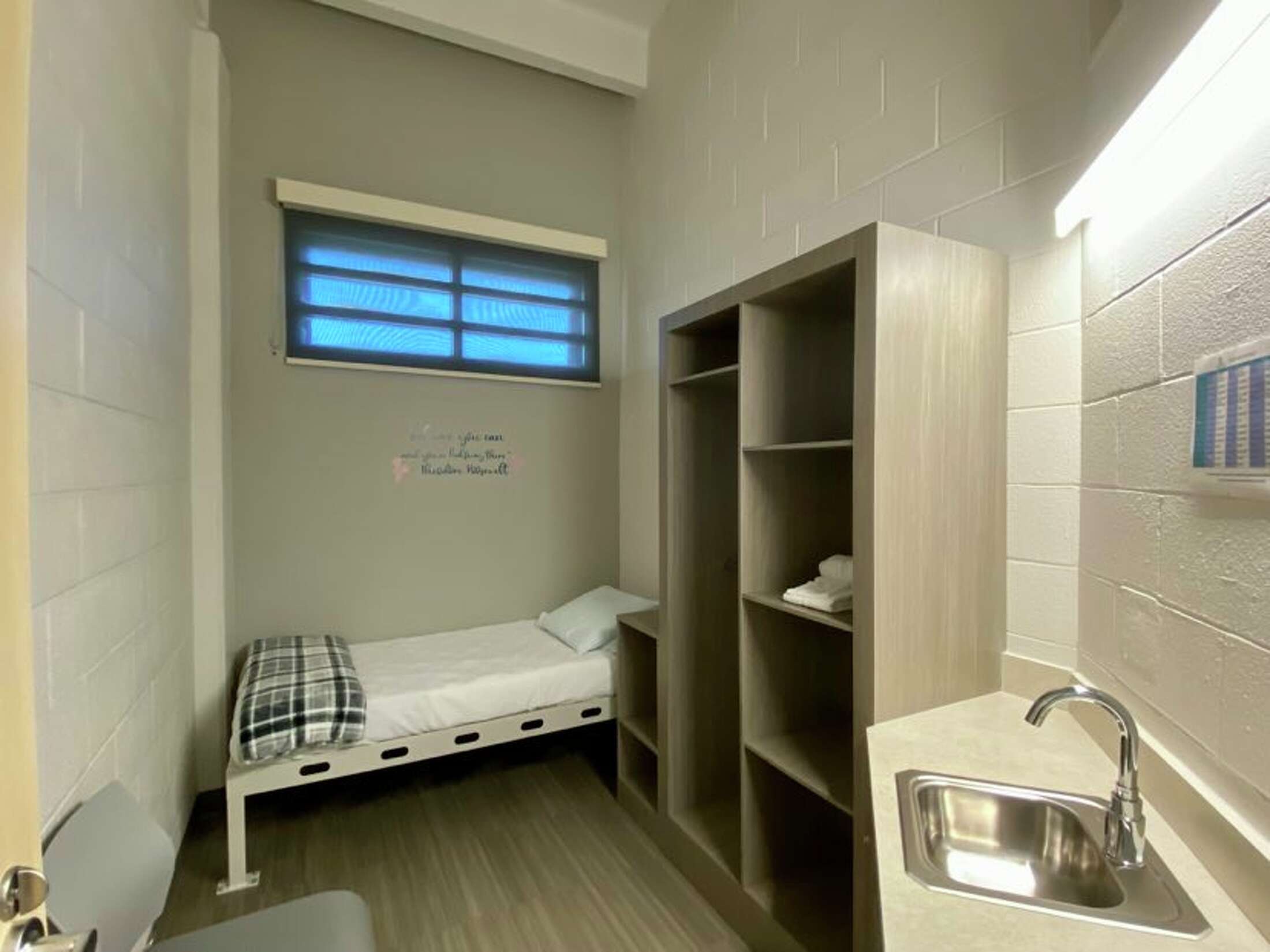 Laredo, Webb Co. unveil ROOTS Recovery Center for detoxing