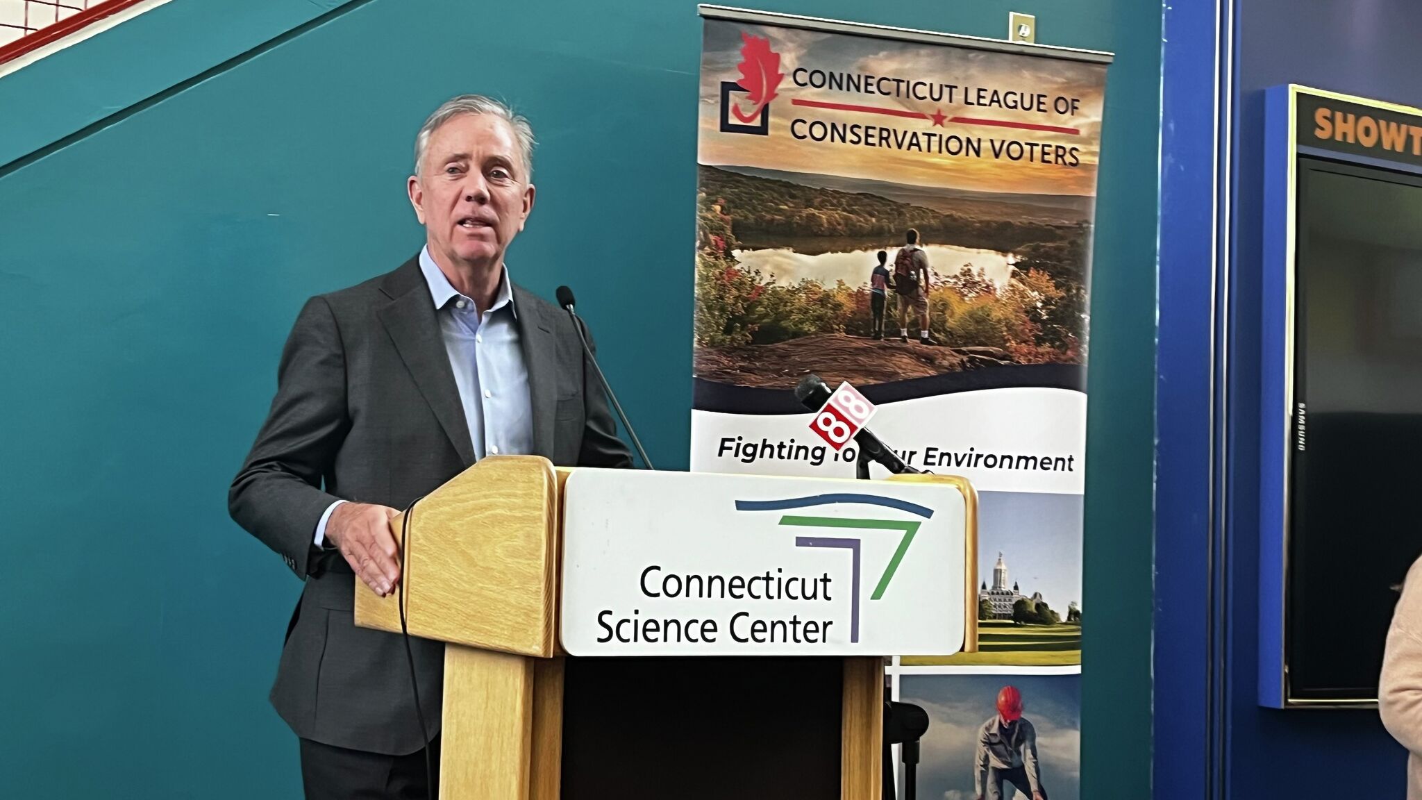 Gov. Lamont urges climate groups to pressure Connecticut lawmakers