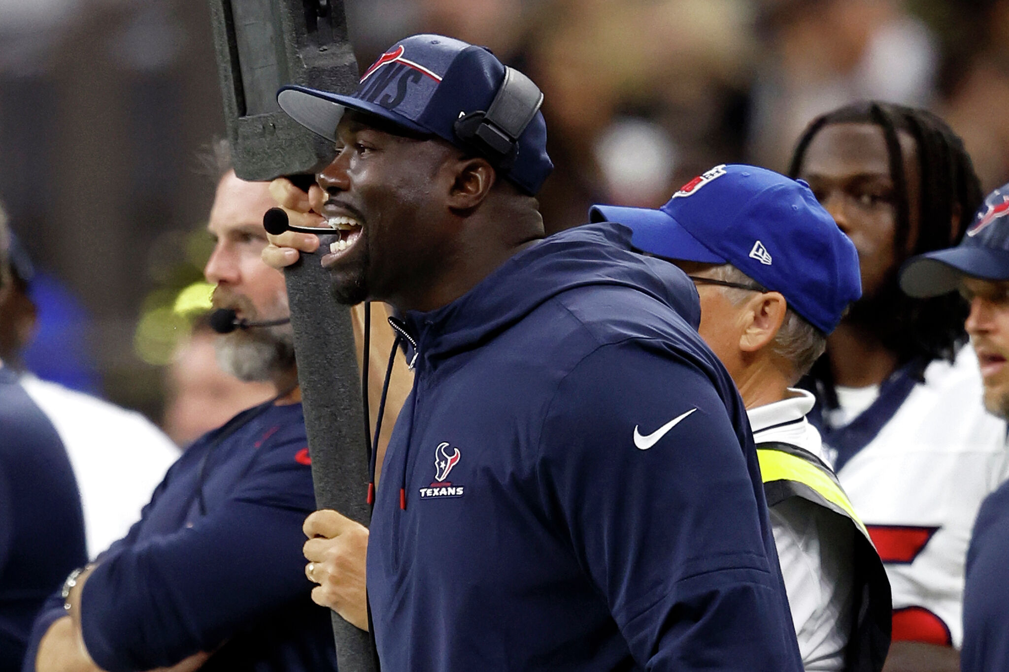 Houston Texans defensive line coach Jacques Cesaire won't return