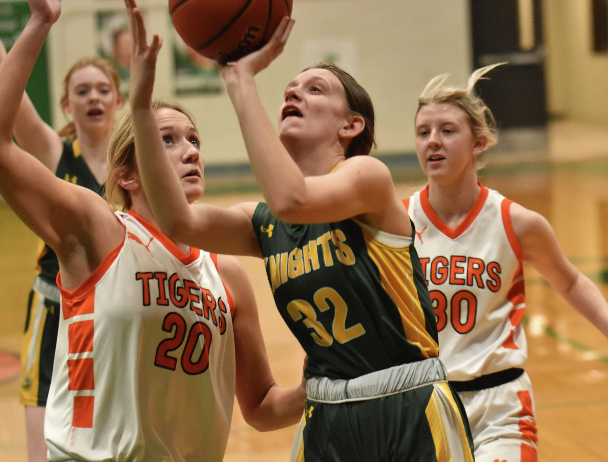 LOCAL ROUNDUP: Knights hang on late, pick up third win