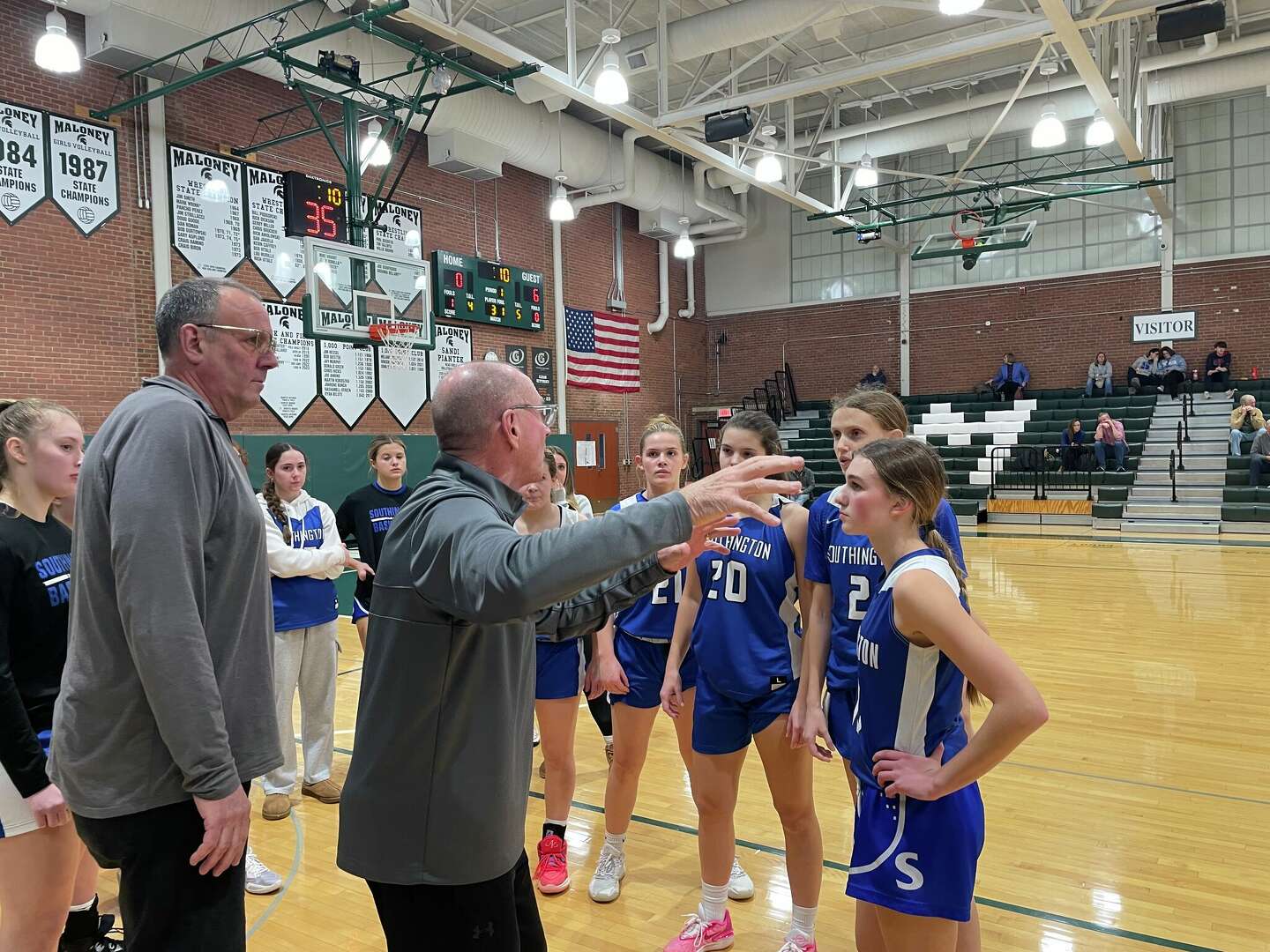 Southington mourns death of girls basketball coach Bill Queen
