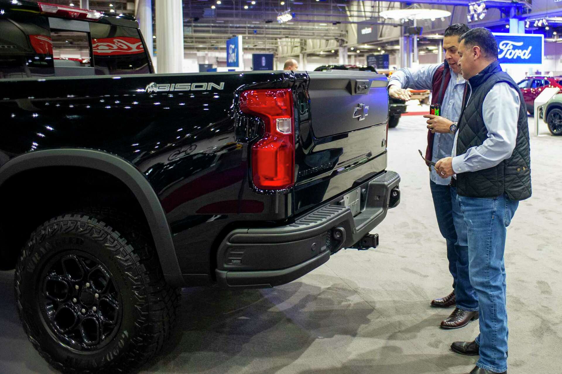 Houston AutoBoative Show: Auto, boat show team up for NRG Park event