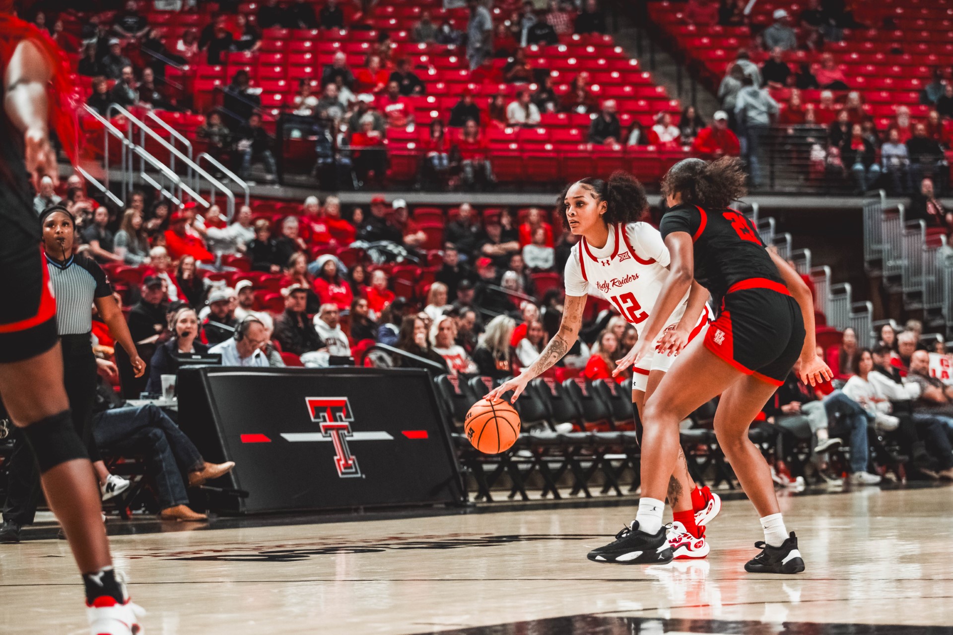 Texas Tech defeats Houston 66-48 in Lubbock