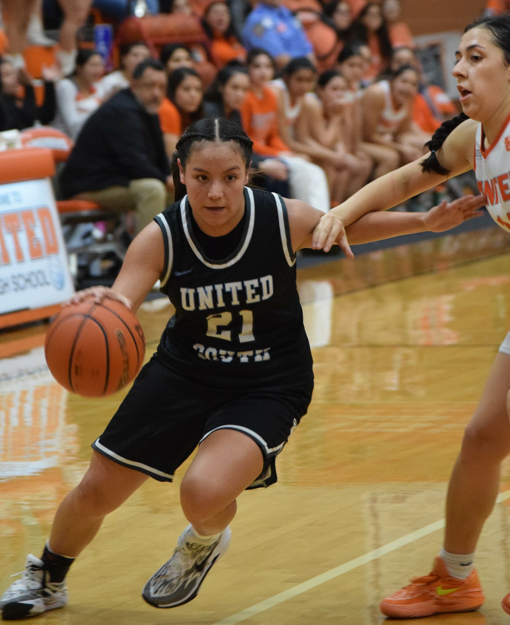 United South Lady Panthers look to claim fourth-straigh district title
