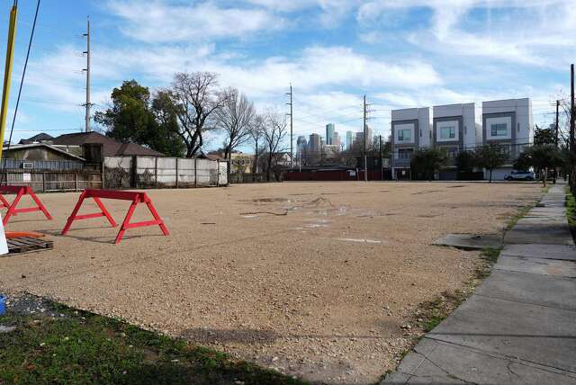 Montrose hotel proposed near LGBTQ bars in Houston gets key approval