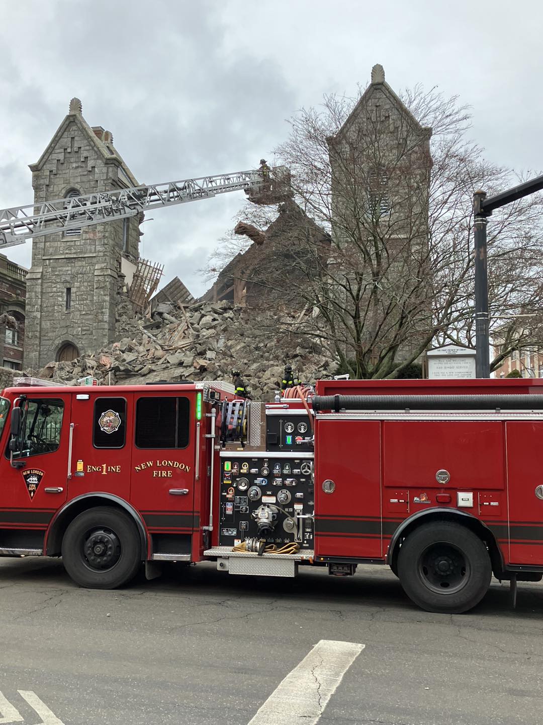 New London fire on Montauk Ave. displaces 9 people, officials say