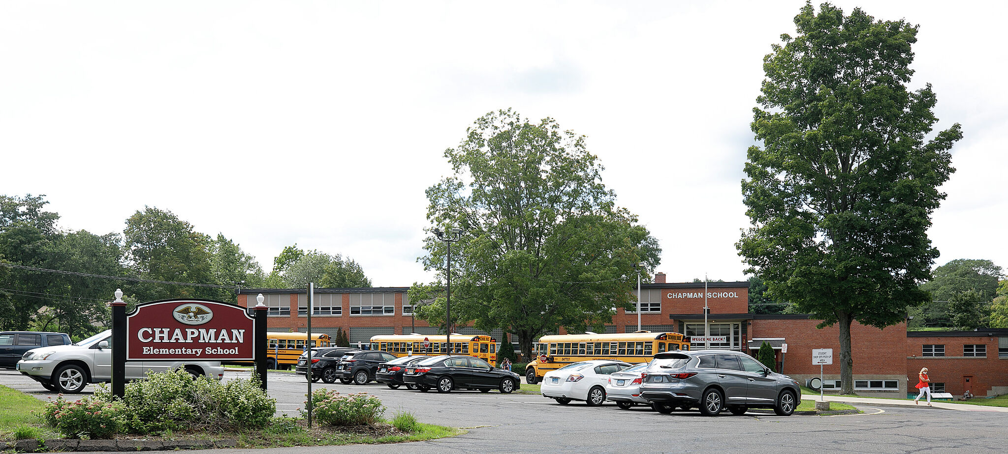 Lack of sidewalks among concerns about new Cheshire school site plan
