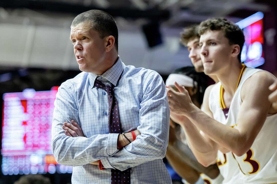Following Pitino, Tobin Anderson rebuilding MAAC champion Iona