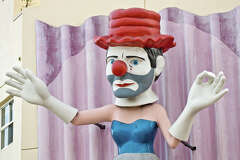 How a clown ballerina sculpture became a neighborhood's patron saint