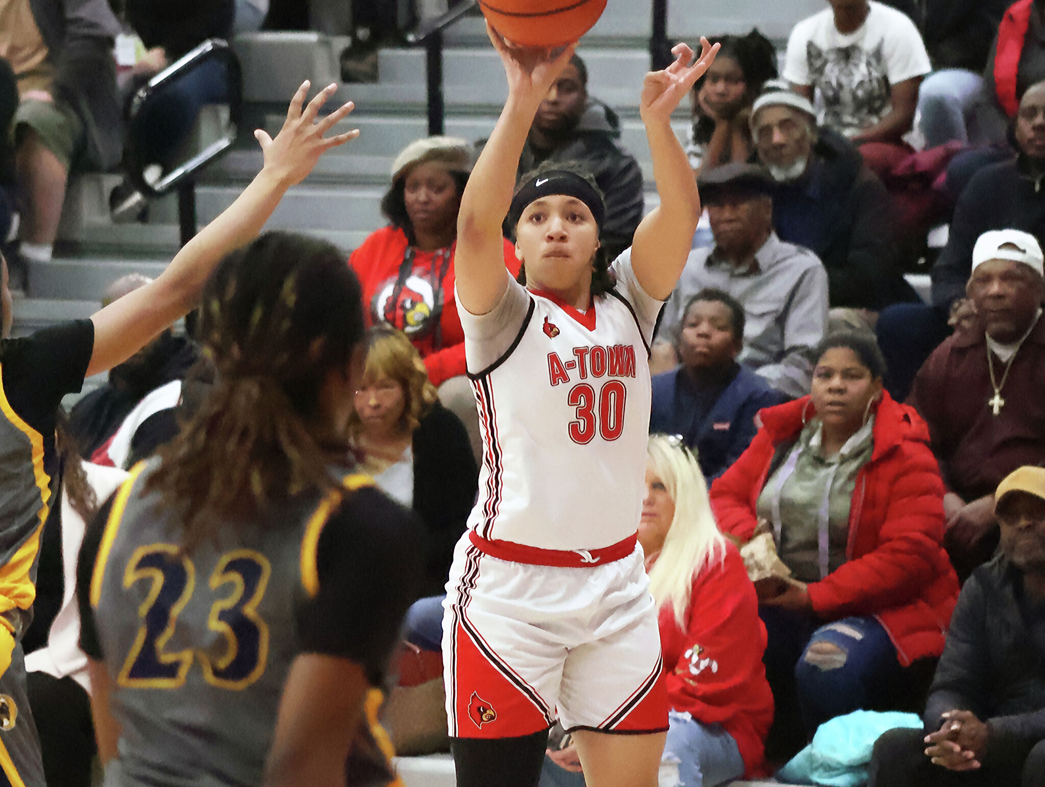 Alton takes commanding lead in SWC