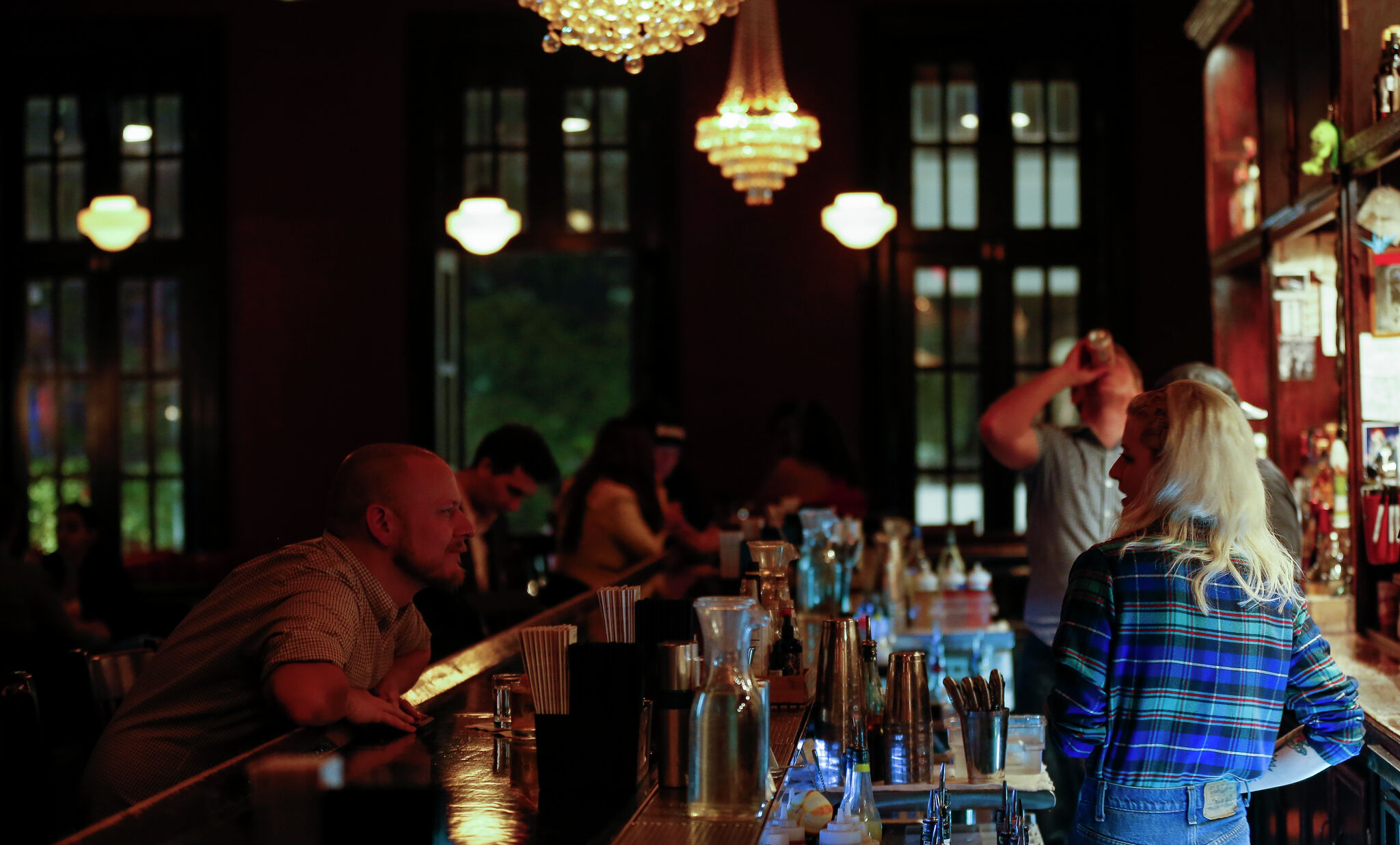 Houston speakeasy is a great way to celebrate prohibition anniversary
