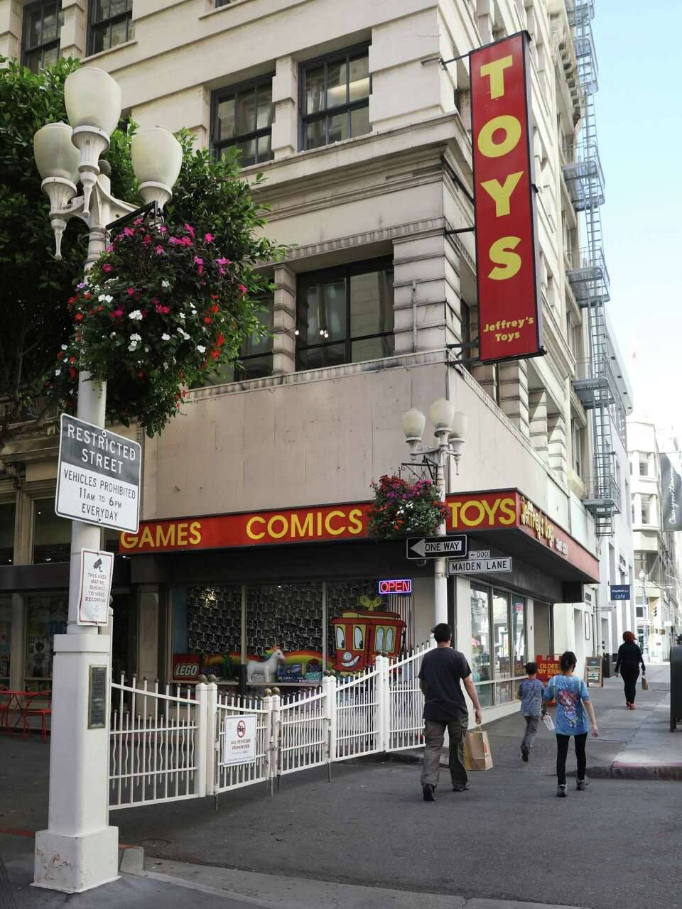Jeffrey’s, SF’s oldest toy store, will close after 86 years