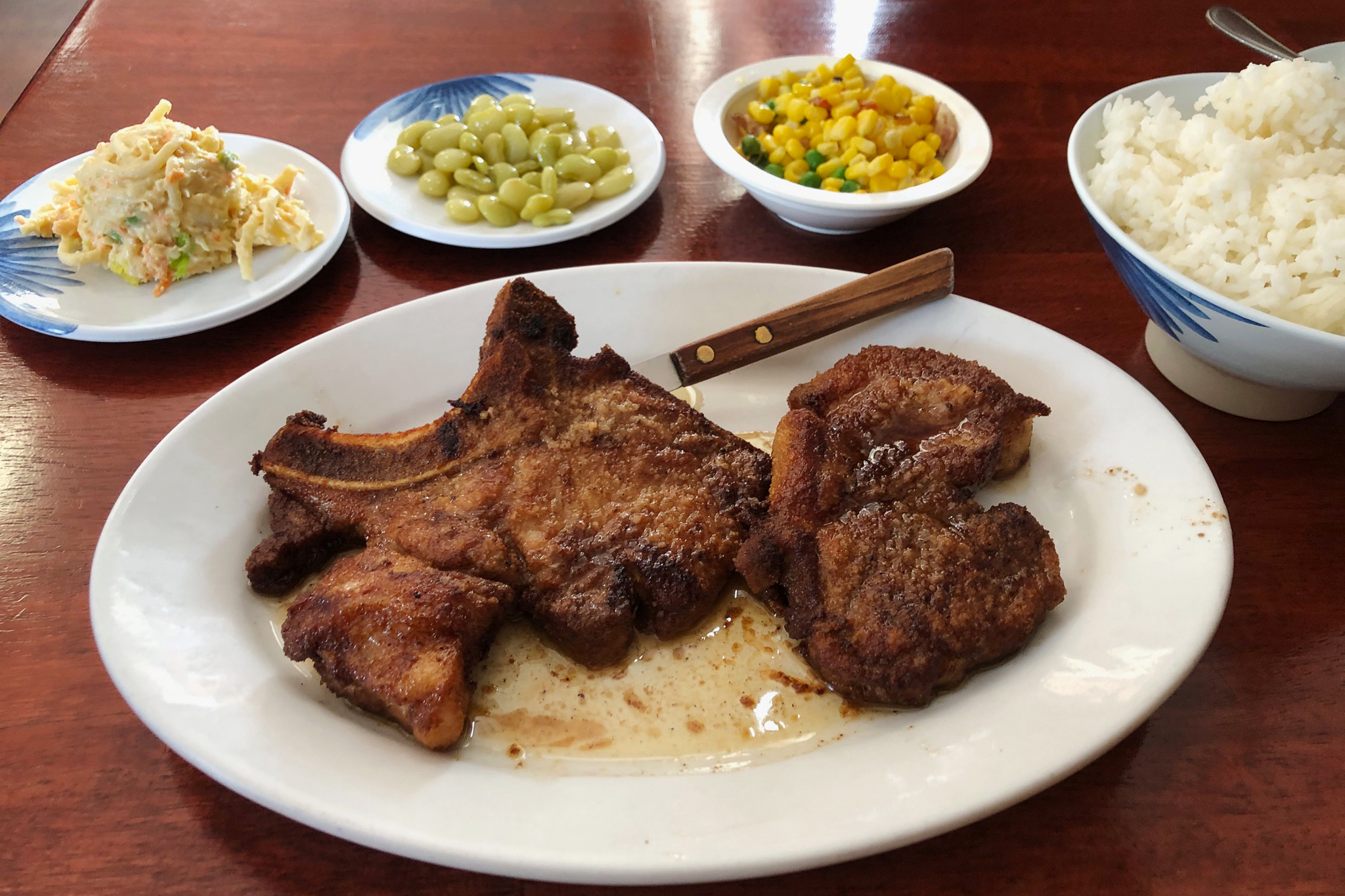 After 106 years, award-winning Hawaii restaurant to sell to new owners