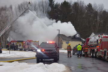 Fire crews respond to blaze in Manistee Twp. subdivision