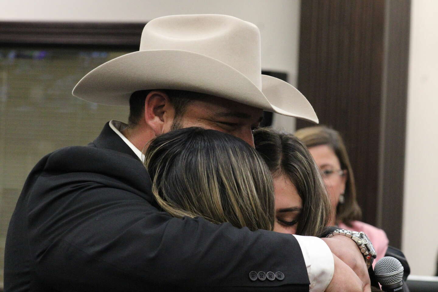 Laredo swears in councilmember Rangel after Texas Supreme Court ruling