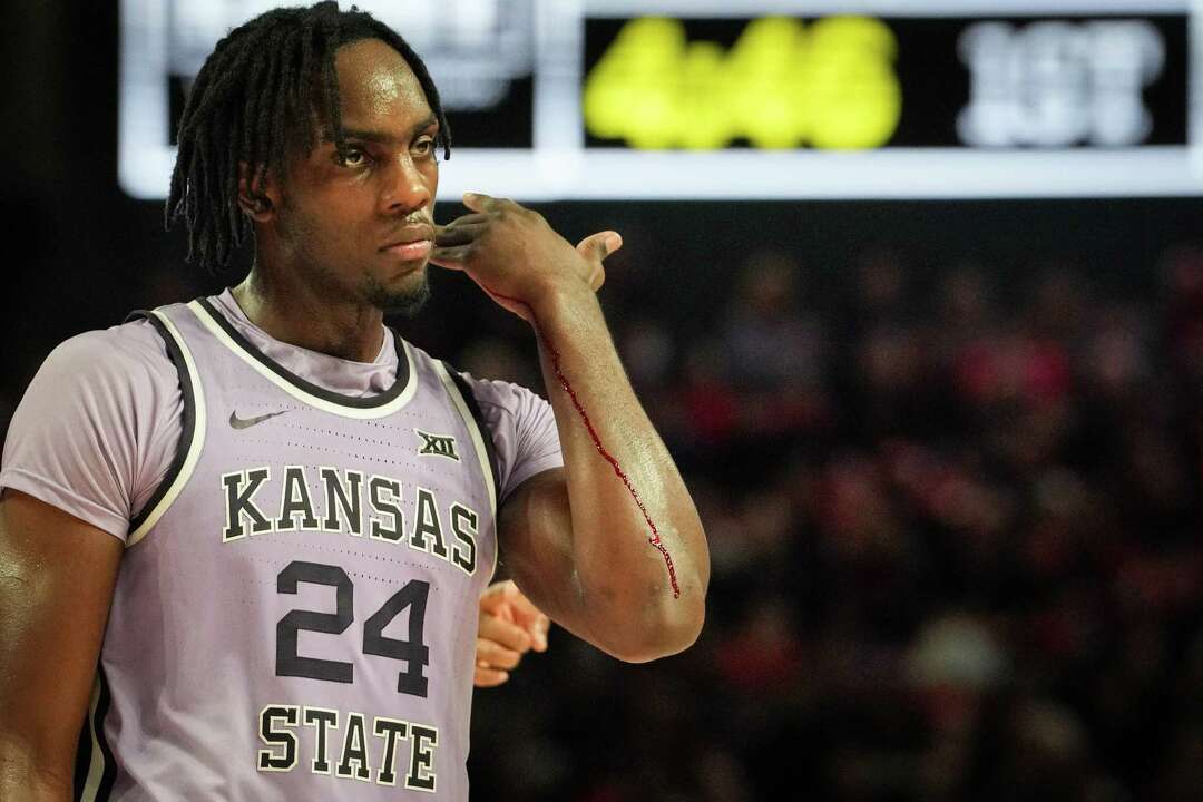 UT basketball: Longhorns add Kansas State's Arthur Kaluma